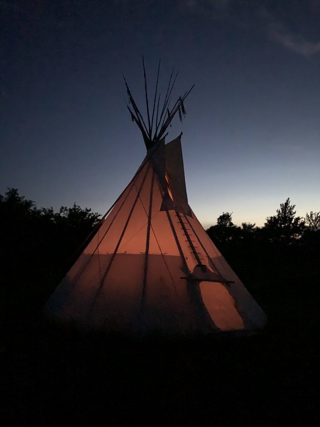 Guide: 24-timers eventyr med storslået natur og overnatning i tipi ...